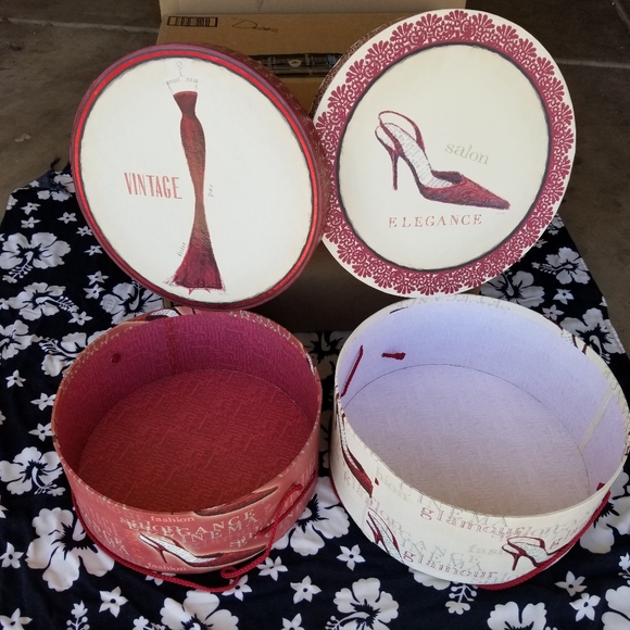 Emily Adams | Accents | Rare Emily Adams Storage Round Box 3 Outer 12 ...